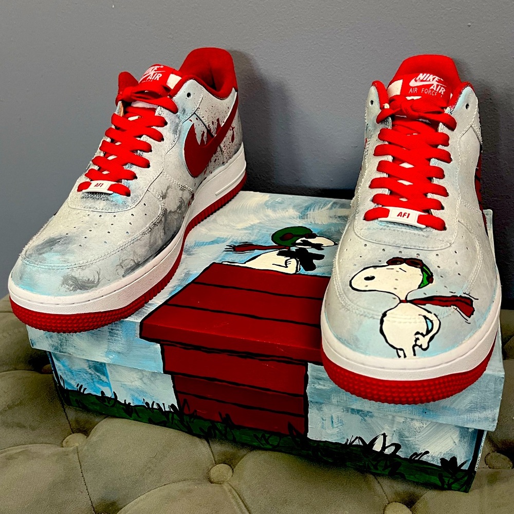 Custom Nike Airforce 1’s Snoopy & Red Baron Peanuts A… - Gem